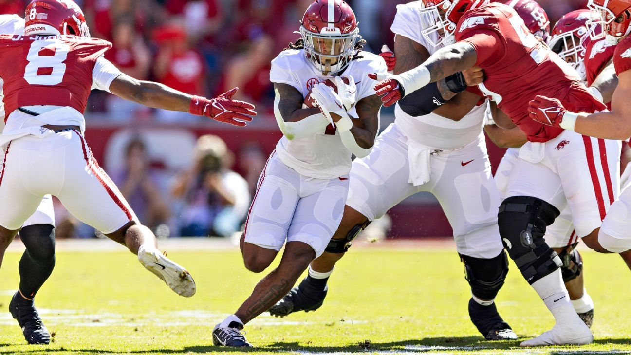 No. 2 Alabama survives Young injury to bury Arkansas - ESPN