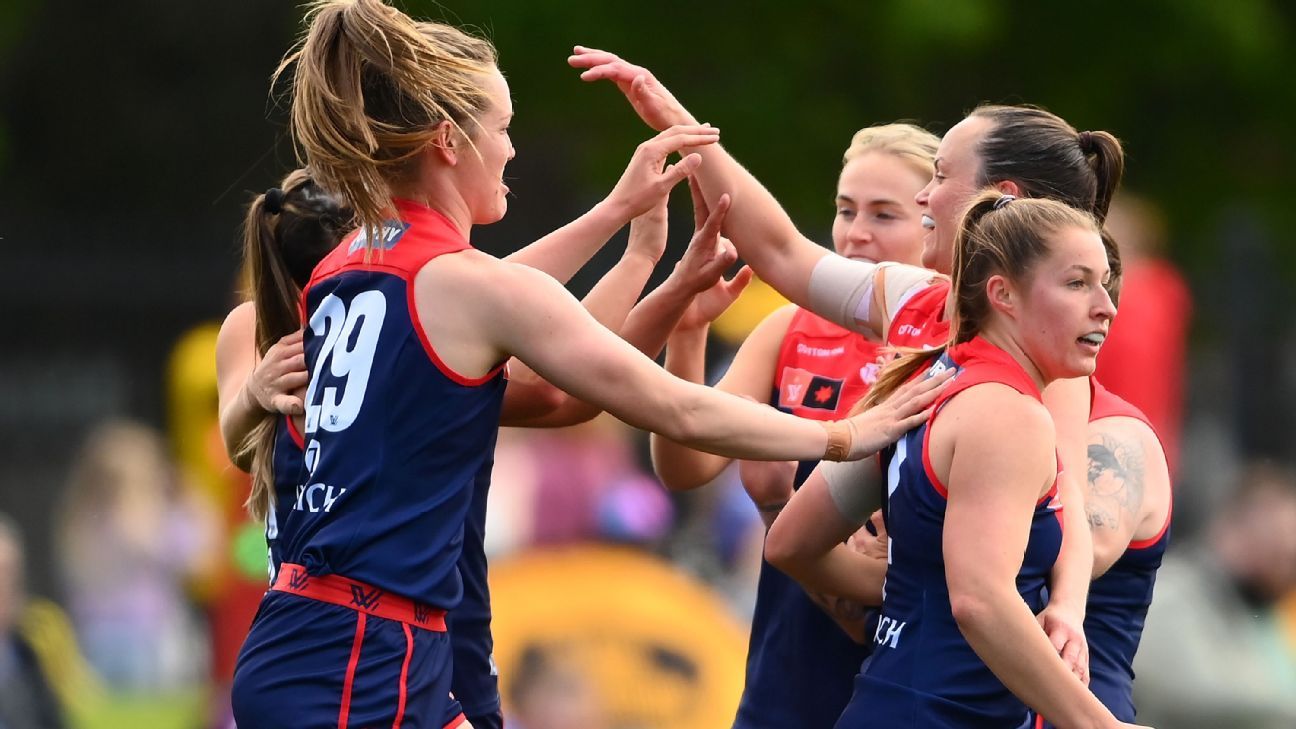 Demons thrash Bulldogs in AFLW statement win - ESPN