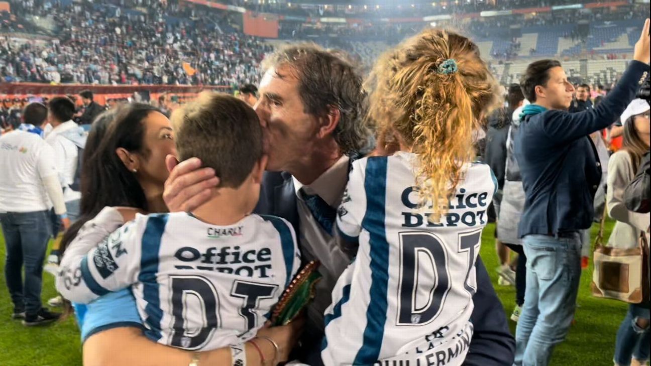 Guillermo Almada, el técnico campeón, loco, devoto a la Virgen de ...