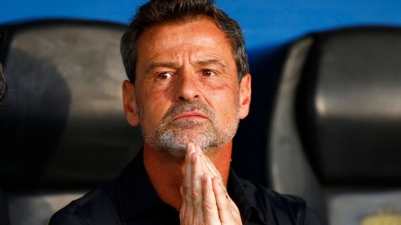 De acuerdo a John Sutcliffe "Diego Cocca el nuevo técnico de Tigres" - ESPN