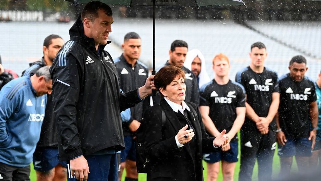 Dame Patsy Reddy se convirtió en la primera mujer presidenta del Rugby ...