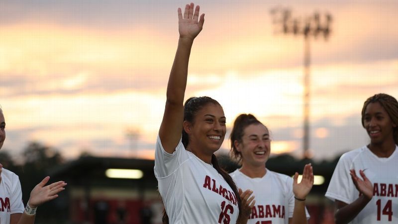 Alabama's Reyna Reyes named Honda award finalist