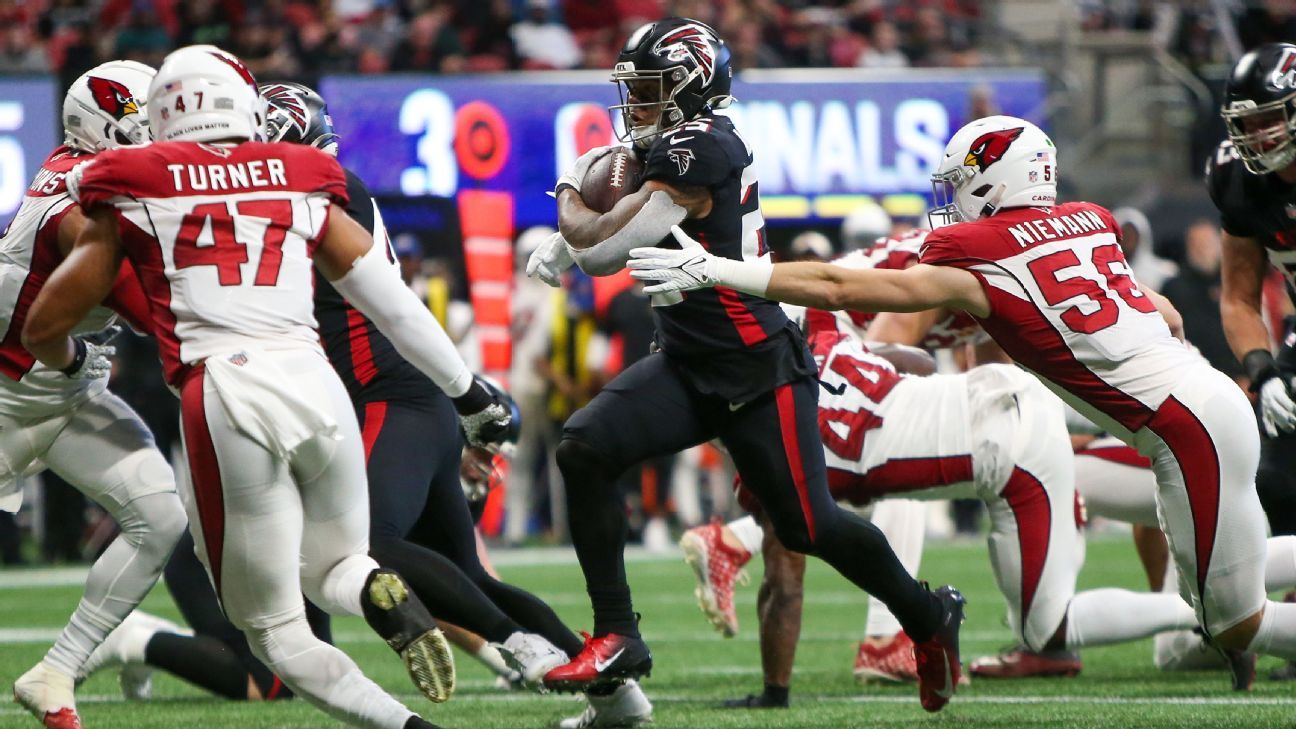 Falcons rookie Tyler Allgeier has put would-be tacklers on notice ...