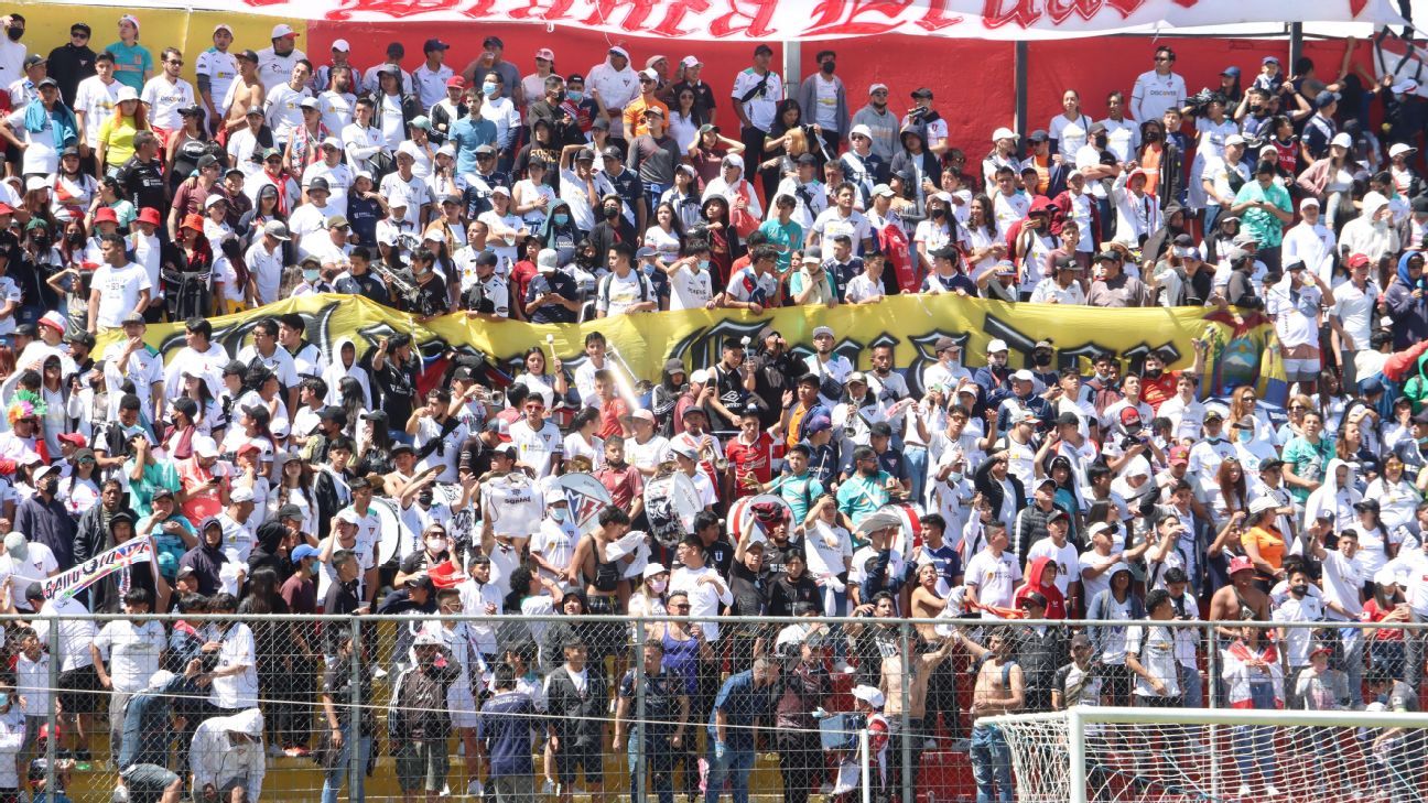 No habrá hinchas de LDU en el Estadio George Capwell ante Emelec - ESPN