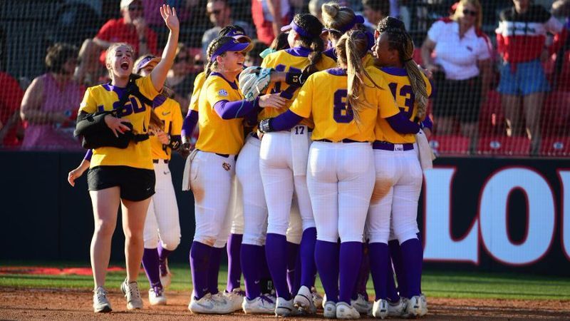 No. 14 LSU defeats Louisiana for regular-season split