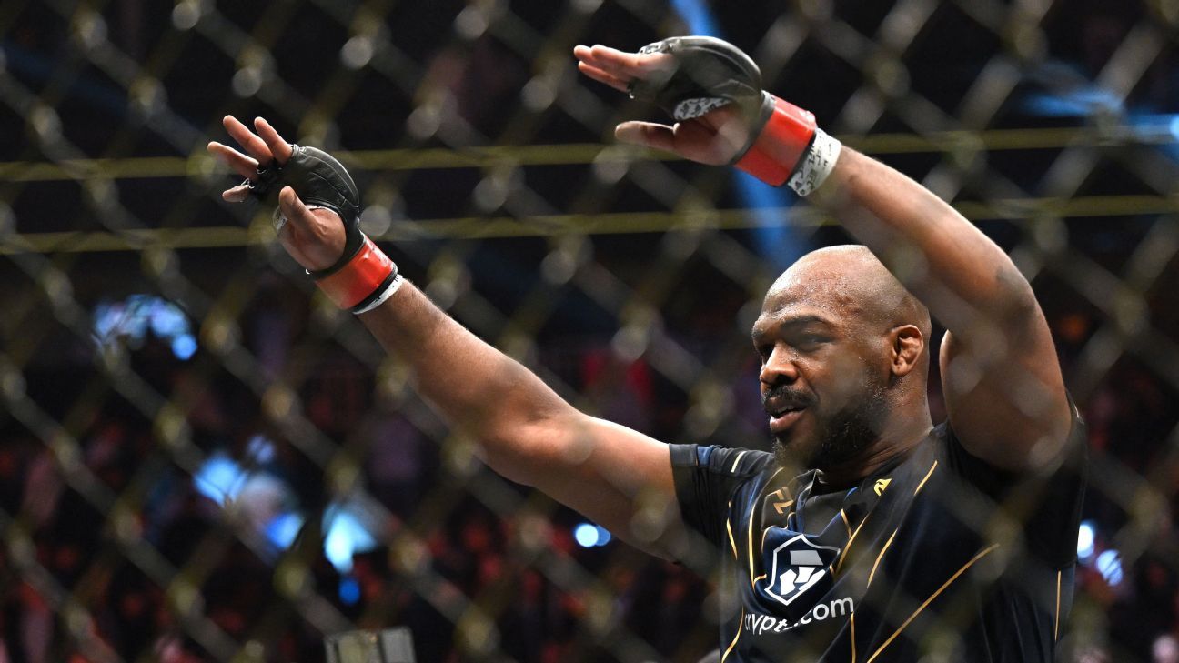 Mundo do MMA fica de joelhos e consagra Jon Jones como maior da ...