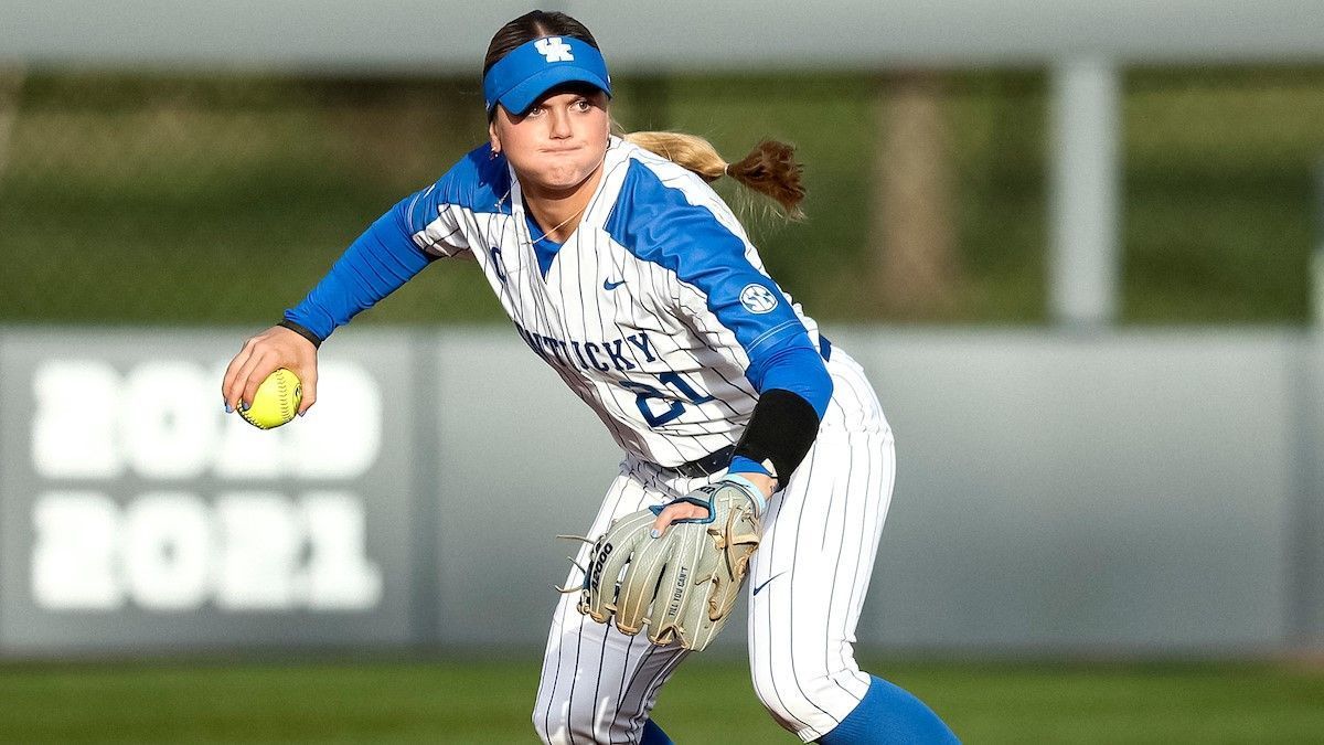 Coffel and Lorsung's homers power No. 14 UK past SLU