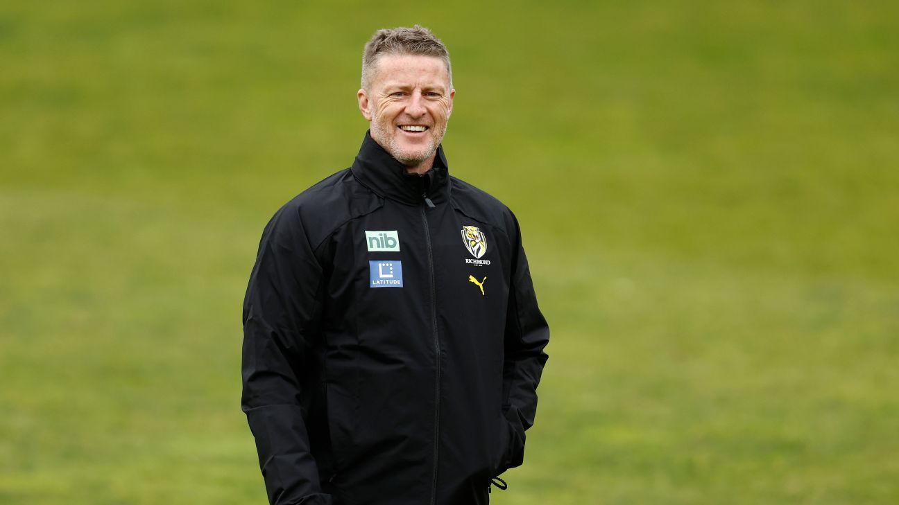 AFL Damien Hardwick Richmond Tigers 300-game coaching milestone - ESPN
