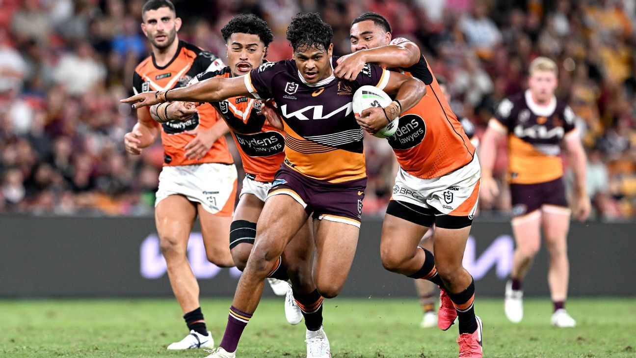 NRL Broncos 'freak' Cobbo adds toughness to his genius - ESPN