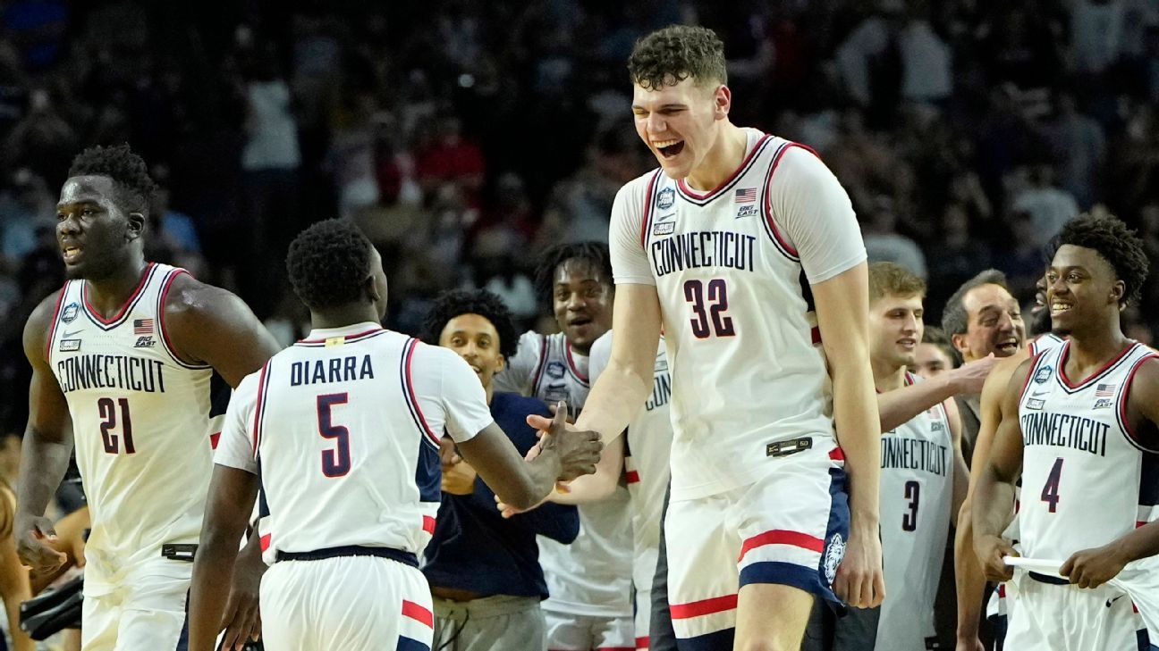 UConn opens as betting favorite to win 2024 men's basketball title - ESPN