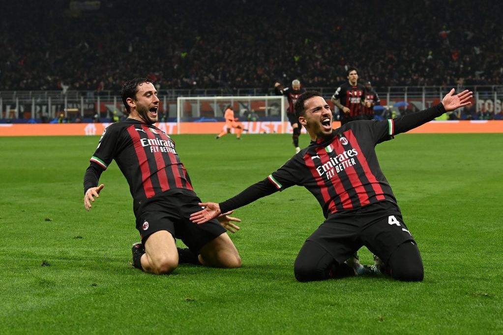 Milan vence o Napoli no jogo de ida das oitavas da Champions League - ESPN