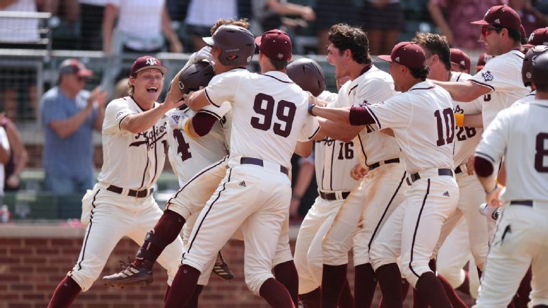 Aggies sink No. 4 Gators with walk-off balk
