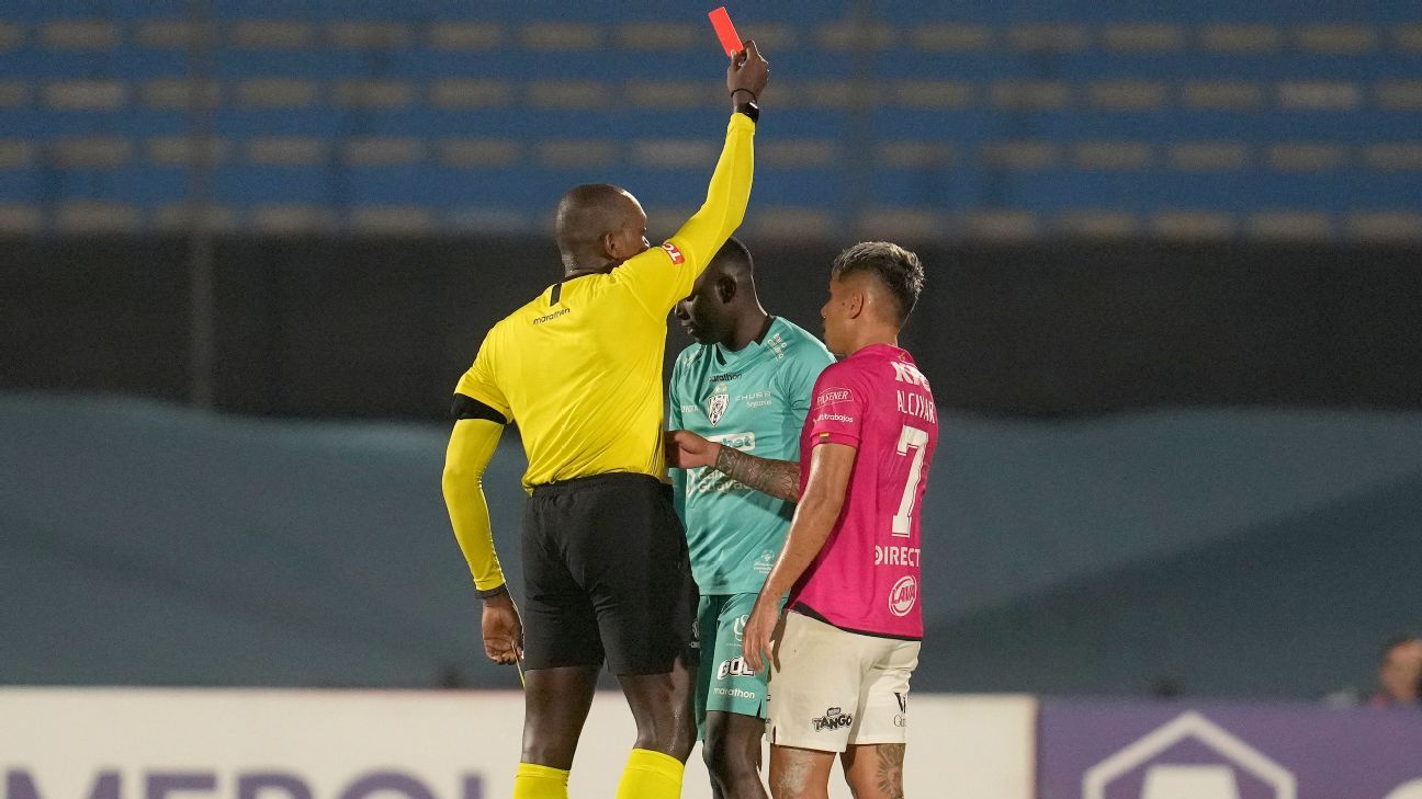 Moisés Ramírez y su impulso dejaron a Independiente del Valle con 10 ...