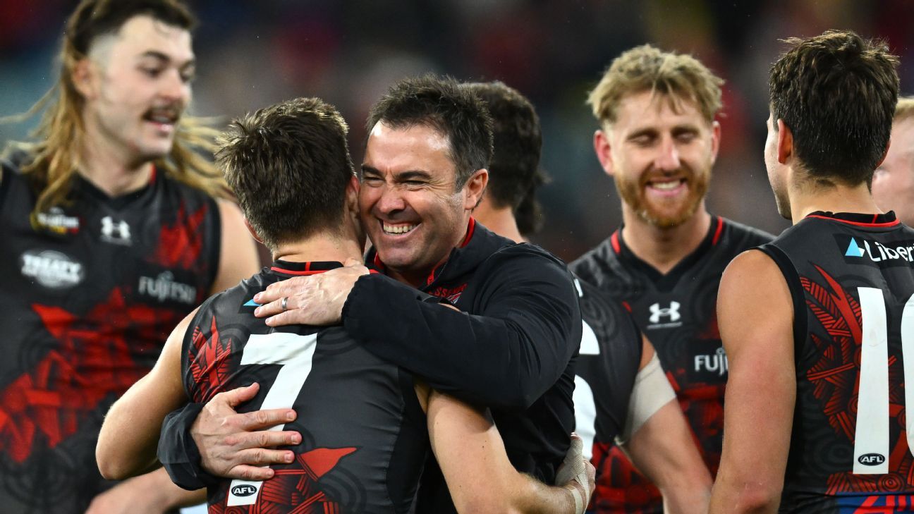 AFL Round 18 Rohan Connolly Essendon Bombers playing normal football ...