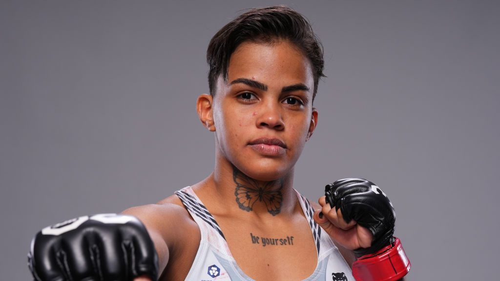 Iasmin Lucindo relembra dificuldades na carreira antes do UFC: 'Cheguei ...