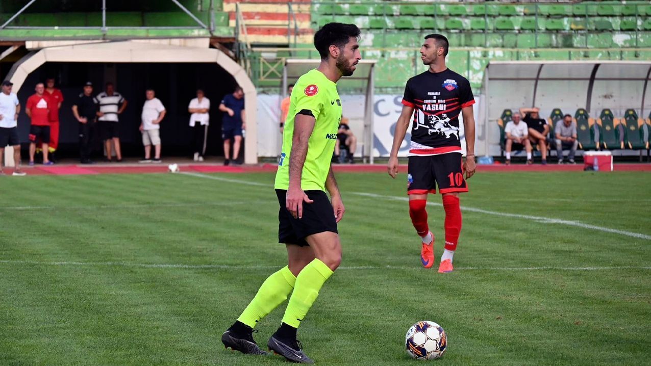 Titularidad, capitanía y victoria para Nicolás Samayoa previo a su ...