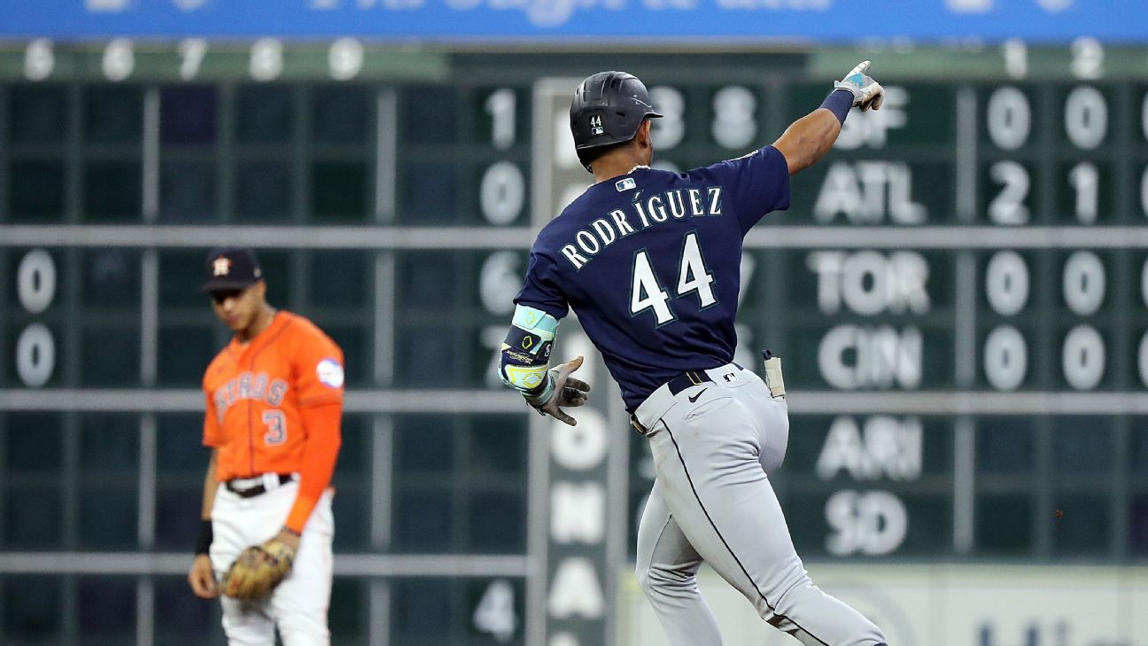 Fantasy baseball weekend wrap: Rodriguez, Witt among many 30/30 ...