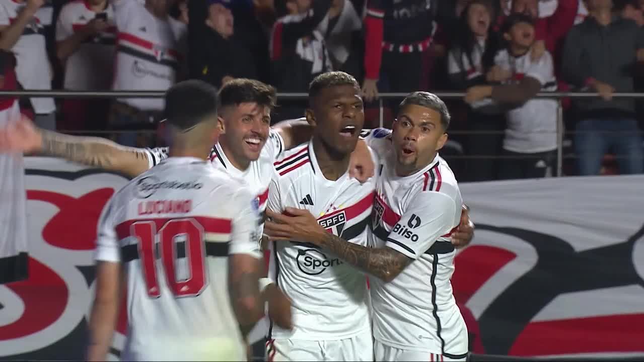 Robert Arboleda anotó el empate en el global de Sao Paulo ante Liga de ...