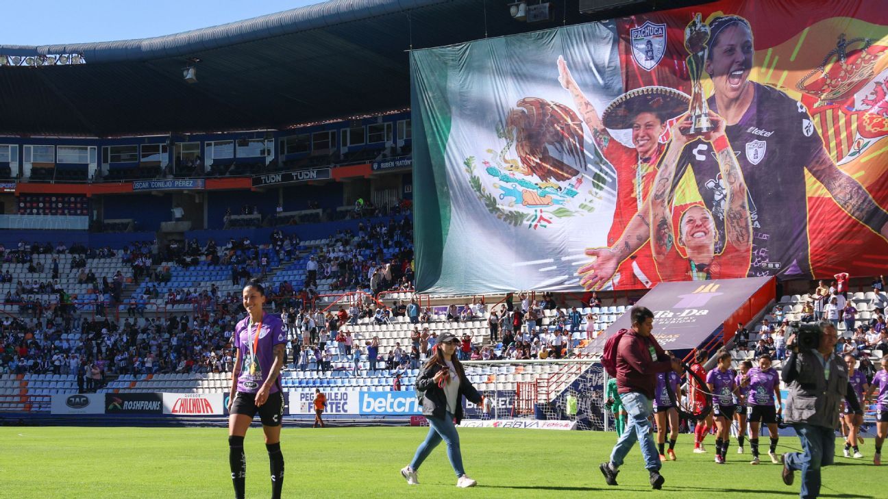 Pachuca rinde tributo a Jenni Hermoso con mural - ESPN