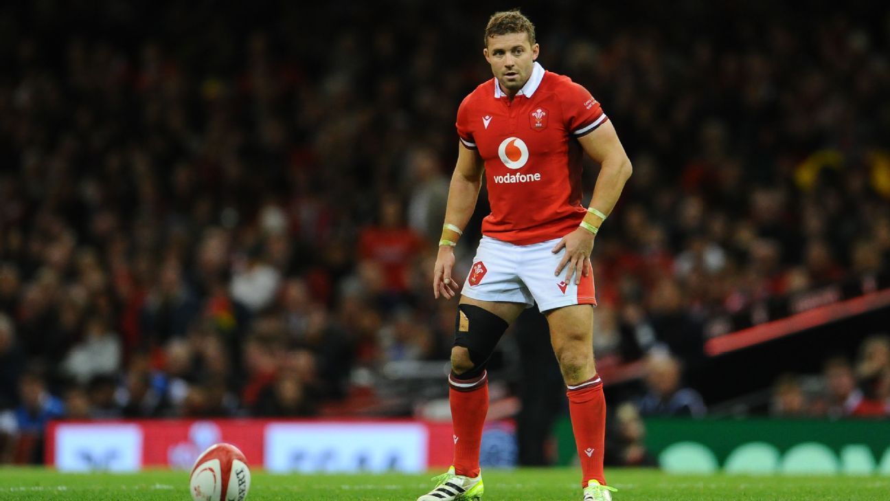 Wales fullback Halfpenny joins New Zealand's Crusaders - ESPN