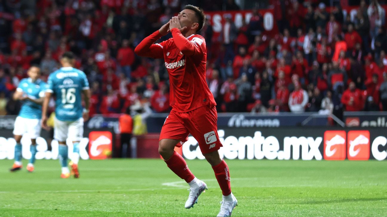 Toluca le regala a Alexis Vega una goleada ante Mazatlán - ESPN