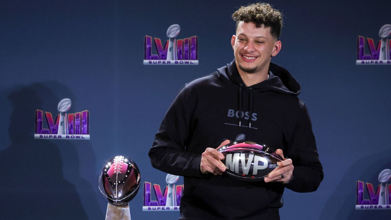 Patrick Mahomes revela mensaje al medio tiempo del Super Bowl - ESPN