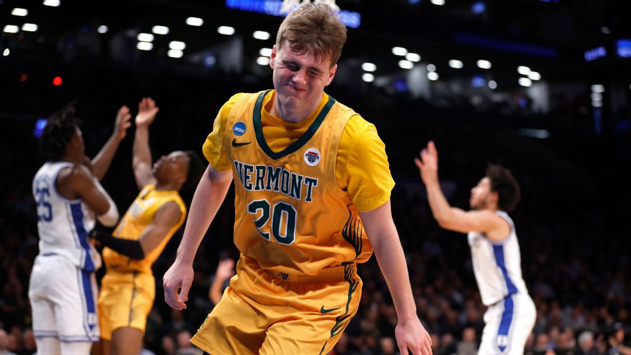 Vermont's TJ Long injures right leg in NCAA loss to Duke - ESPN