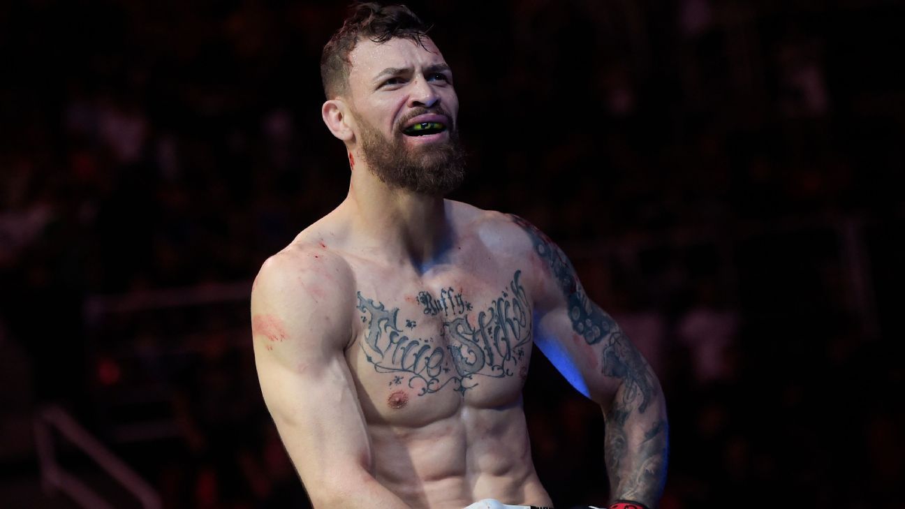 UFC 301: Mauricio Ruffy dá até 'tesoura', destrói rival e cutuca ...