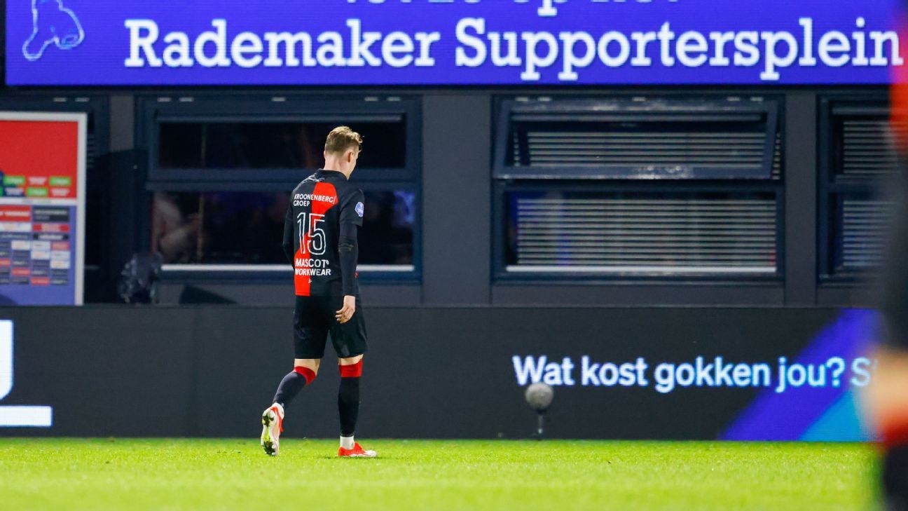 Koopmeiners heeft laatste wedstrijd bij Almere al gespeeld door ...