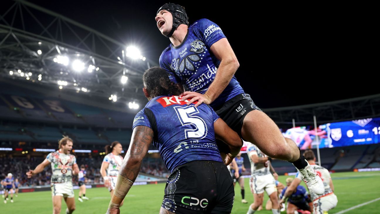 NRL: Star Dragon Jack Bird stretchered from field after leg injury - ESPN