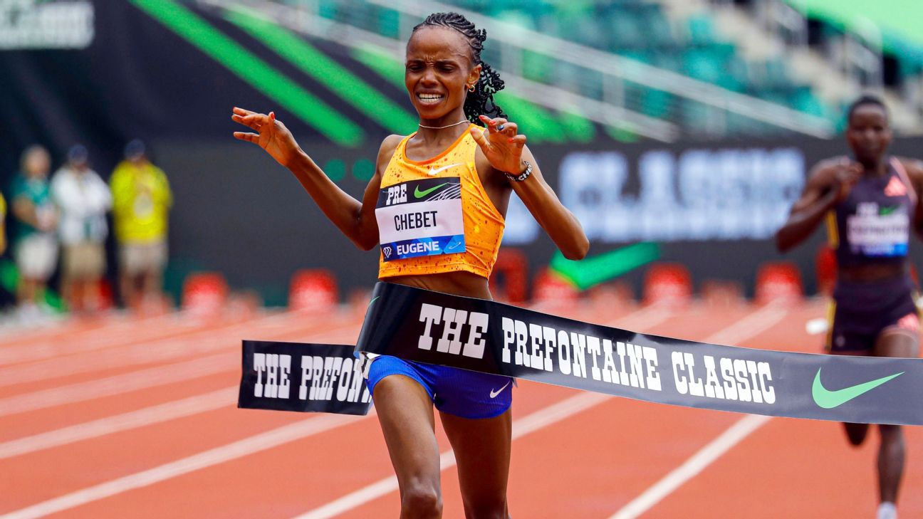 Kenyan runner Beatrice Chebet smashes her own 5K world record - ESPN