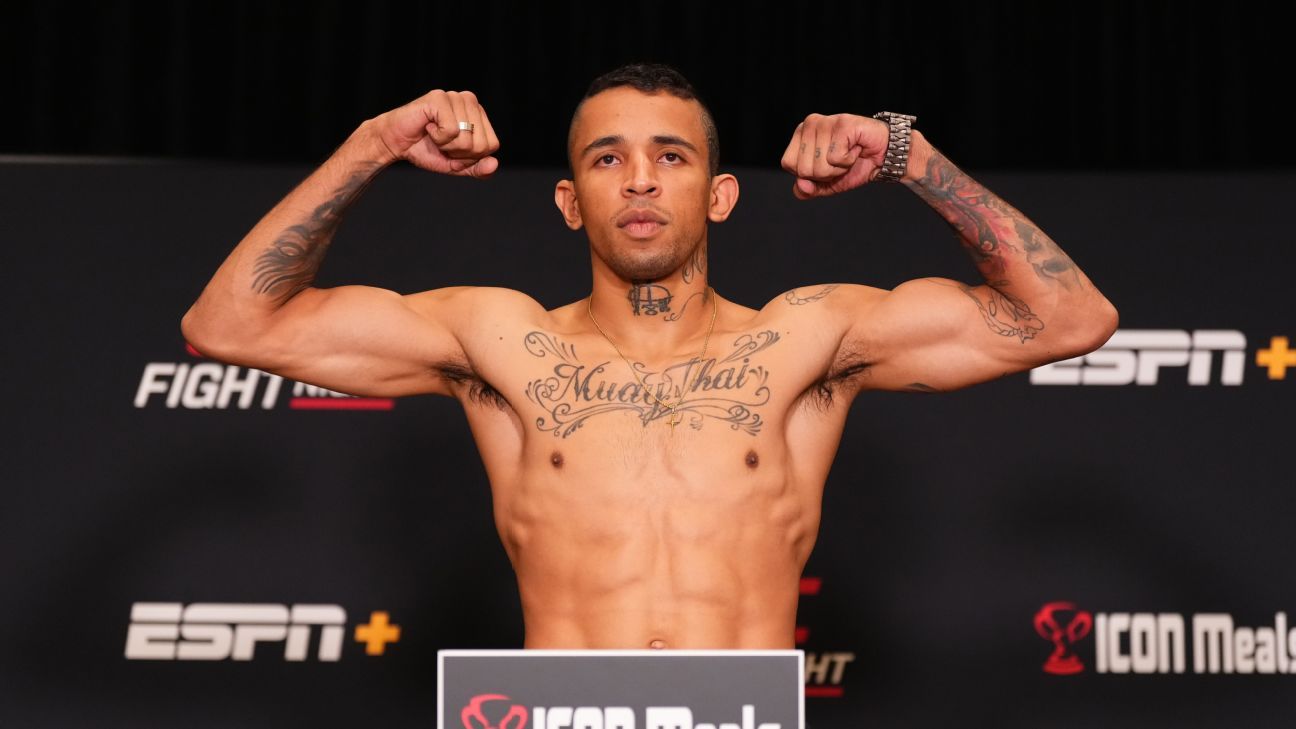 Carlos Prates vence prêmio de 'Estreia do Ano' no UFC em 2024 - ESPN
