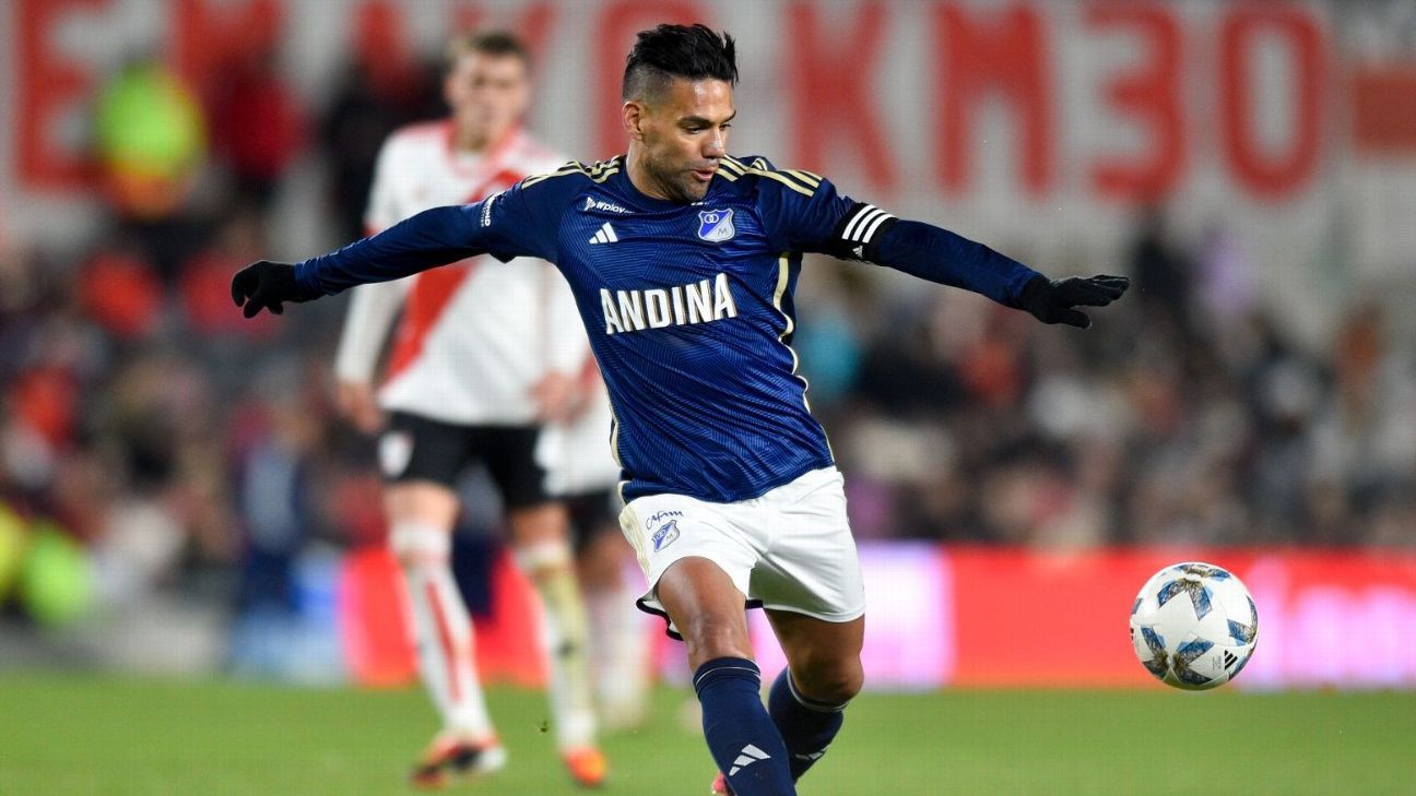 Video: Así fue el debut de Radamel Falcao en Millonarios ante River - ESPN