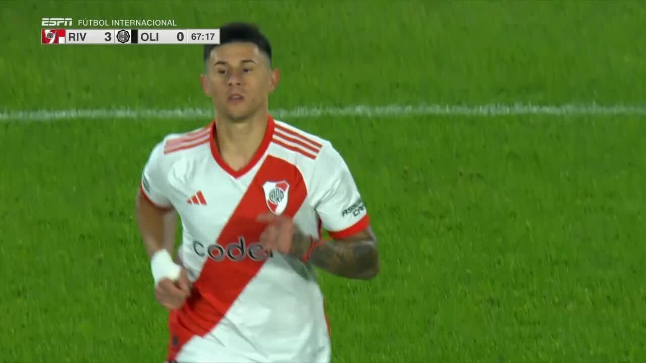 Adam Bareiro tuvo su debut en River - ESPN