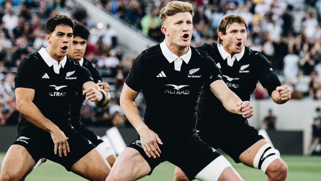 Damian McKenzie llegó a los 50 caps con los All Blacks - ESPN