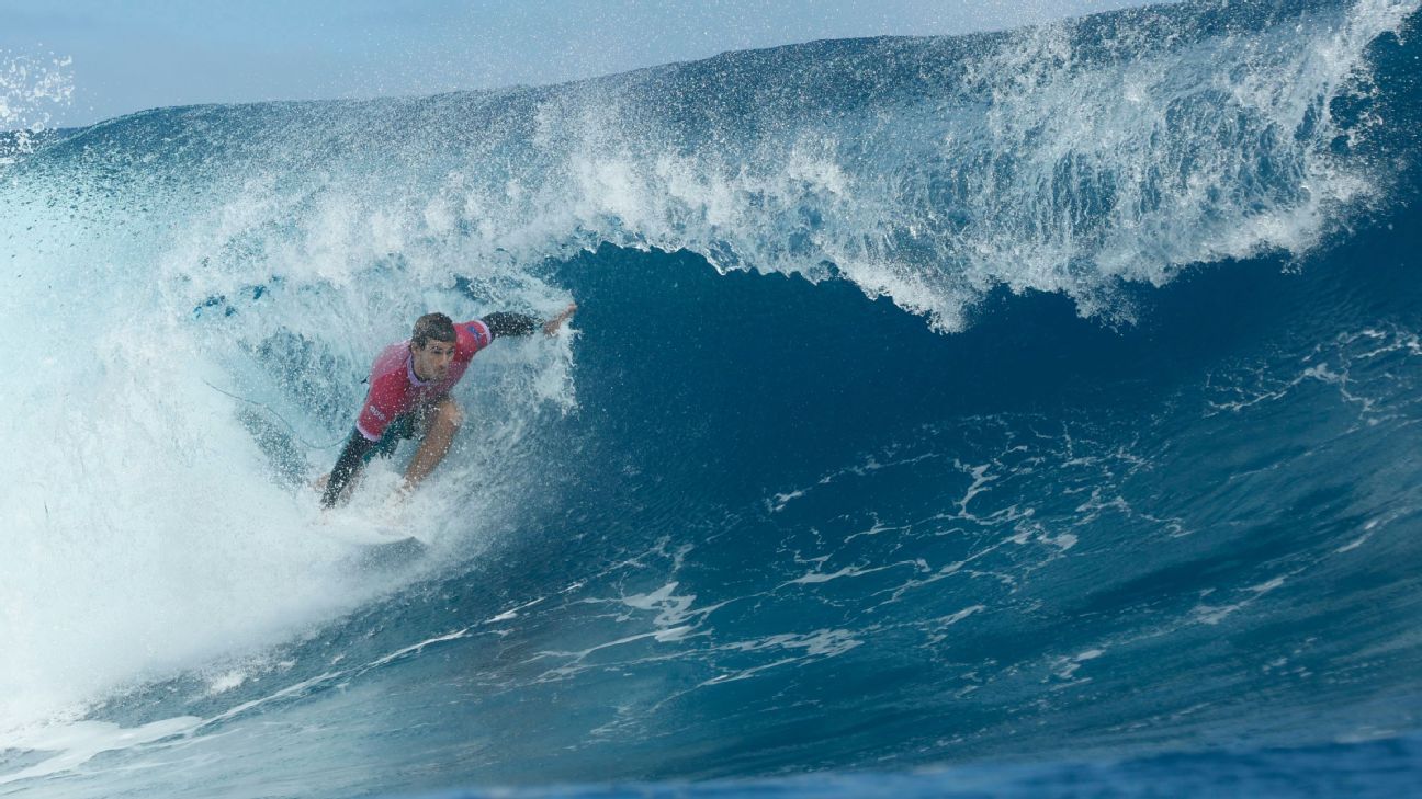 Olympics: Robinson edges Ewing in all-Aussie surfing shoot-out - ESPN