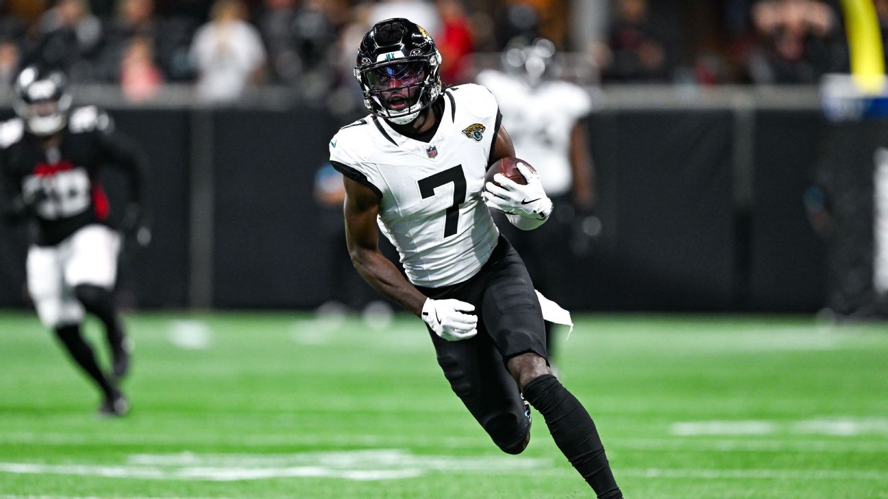 Jaguars' Brian Thomas Jr. gets TD after Texans' muffed punt - ESPN