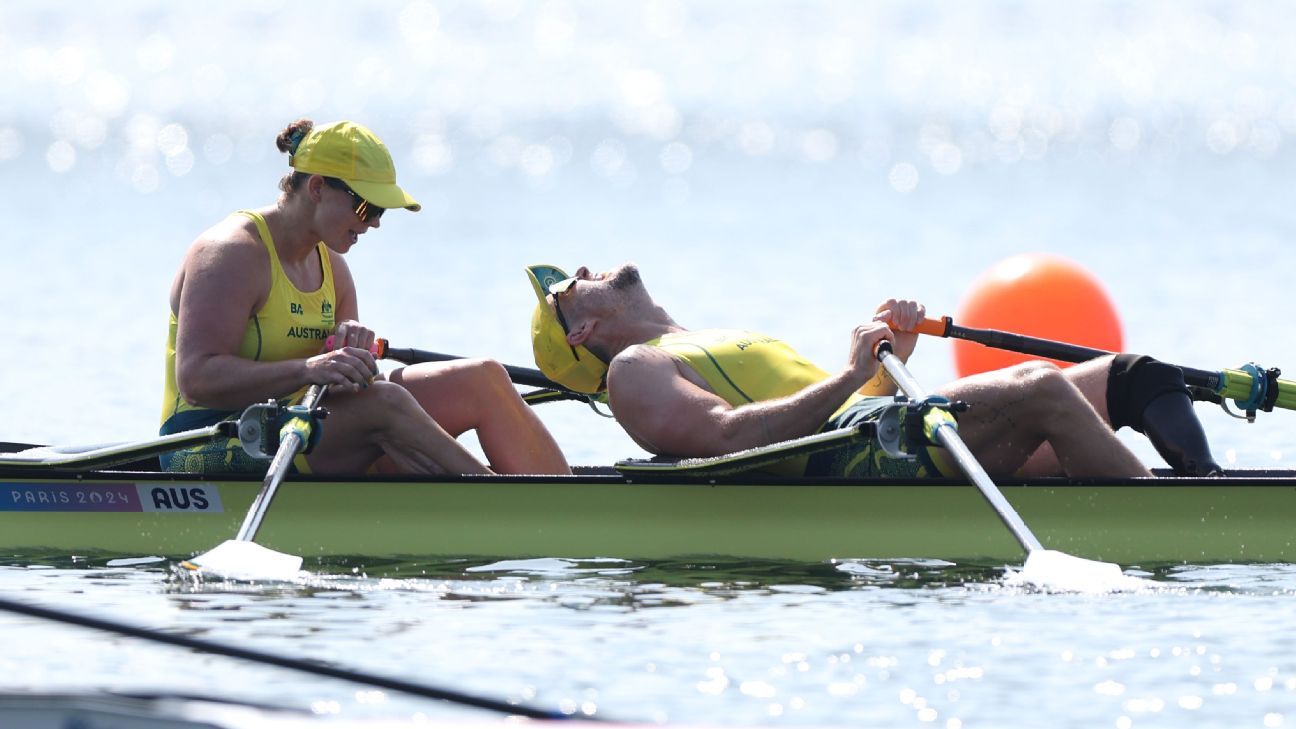 Paralympics: Rowing gold one of 10 Aussie medals amid phone scandal - ESPN