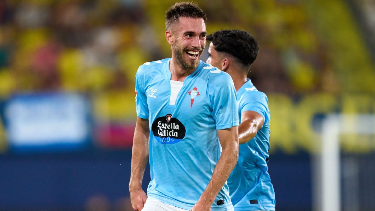 Transfer Talk: Barcelona target Spain defender Mingueza - ESPN