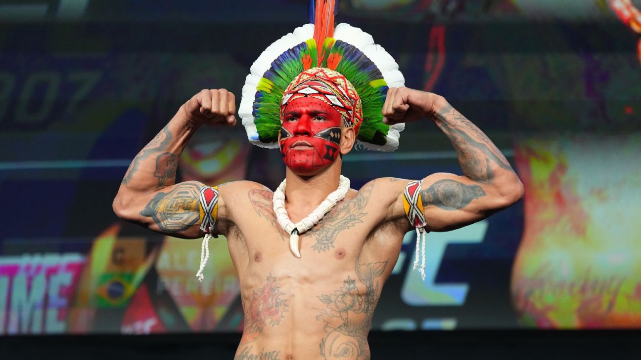 Alex Poatan alfineta rival em pesagem do UFC 307: 'Vai sentir a pressão ...