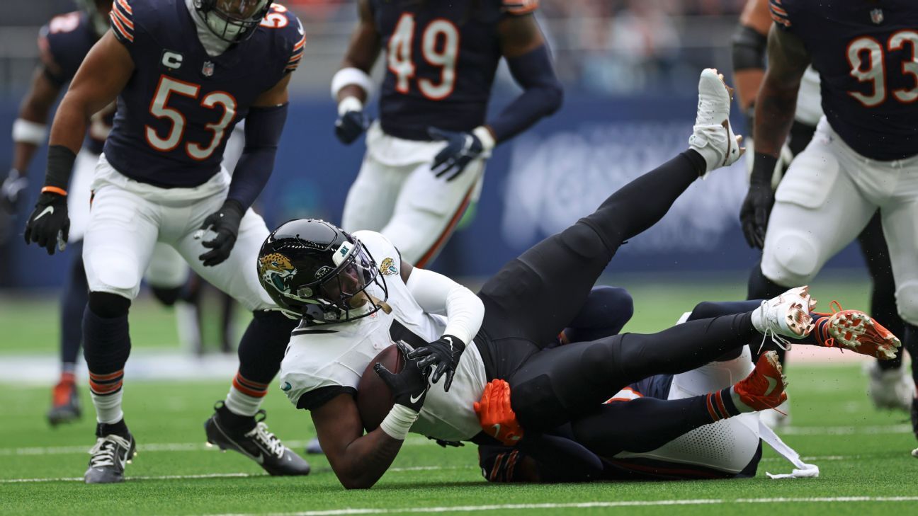 Jaguars' Travis Etienne Jr. out; CB Tyson Campbell back from IR - ESPN