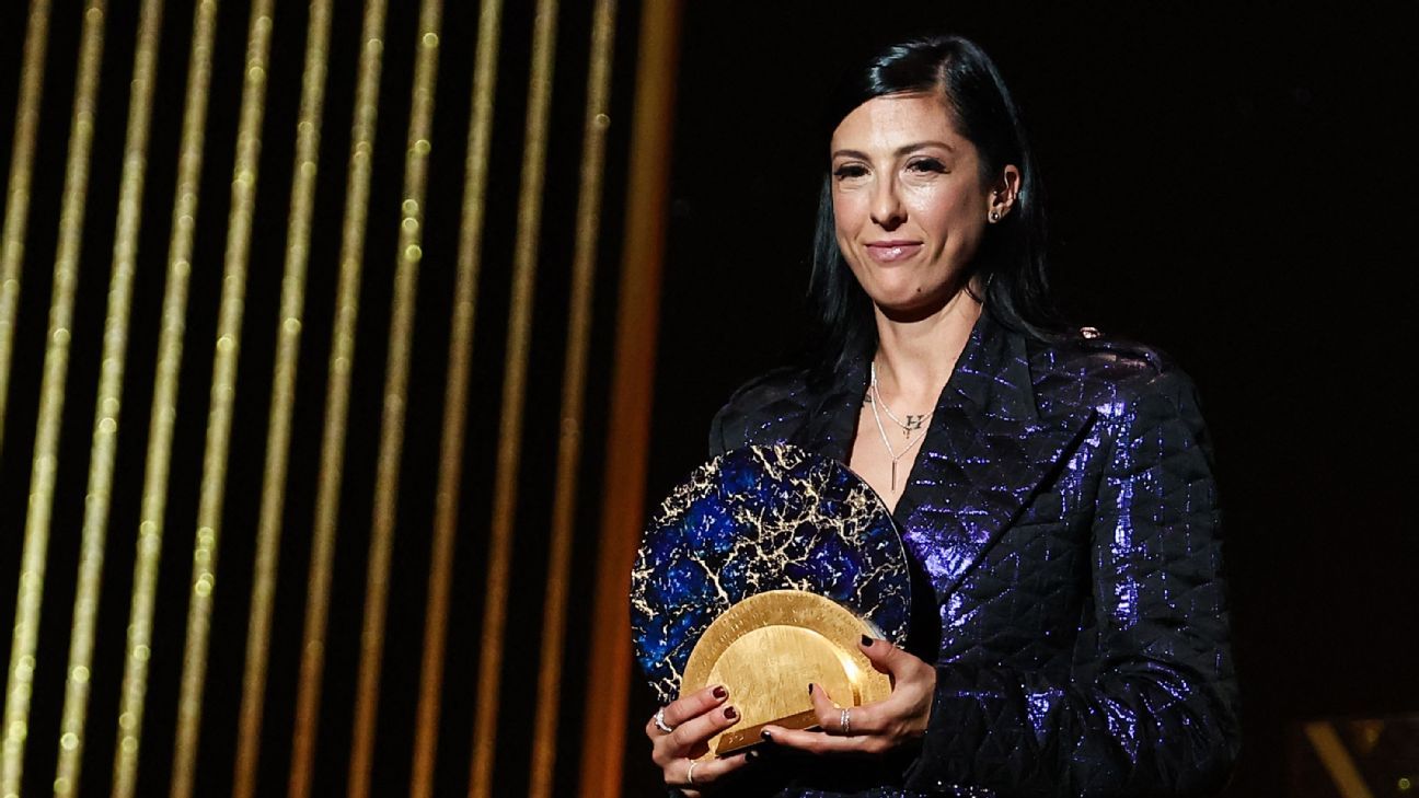 Jennifer Hermoso gana el Sócrates por la igualdad en el fútbol - ESPN