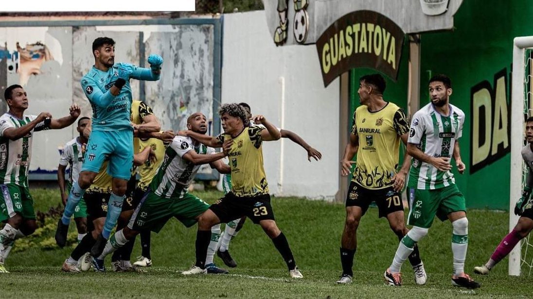 Luis Morán se viste de héroe y rescata el empate de Antigua GFC en Guastatoya - ESPN