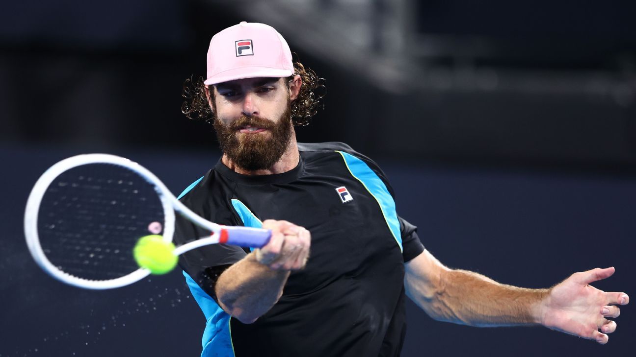 Impacto en Brisbane: Opelka sacó a Djokovic - ESPN