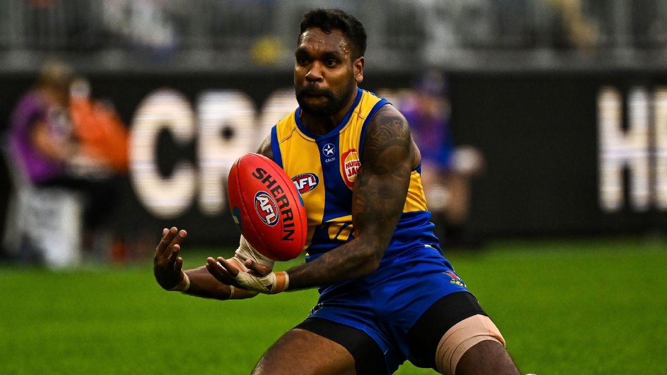 West Coast's Liam Ryan filmed in street fight - ESPN