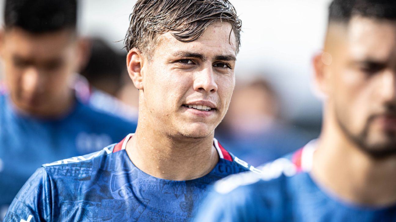 La parafernalia con la que convive Recoba, cómo está Carneiro, qué pasó ...