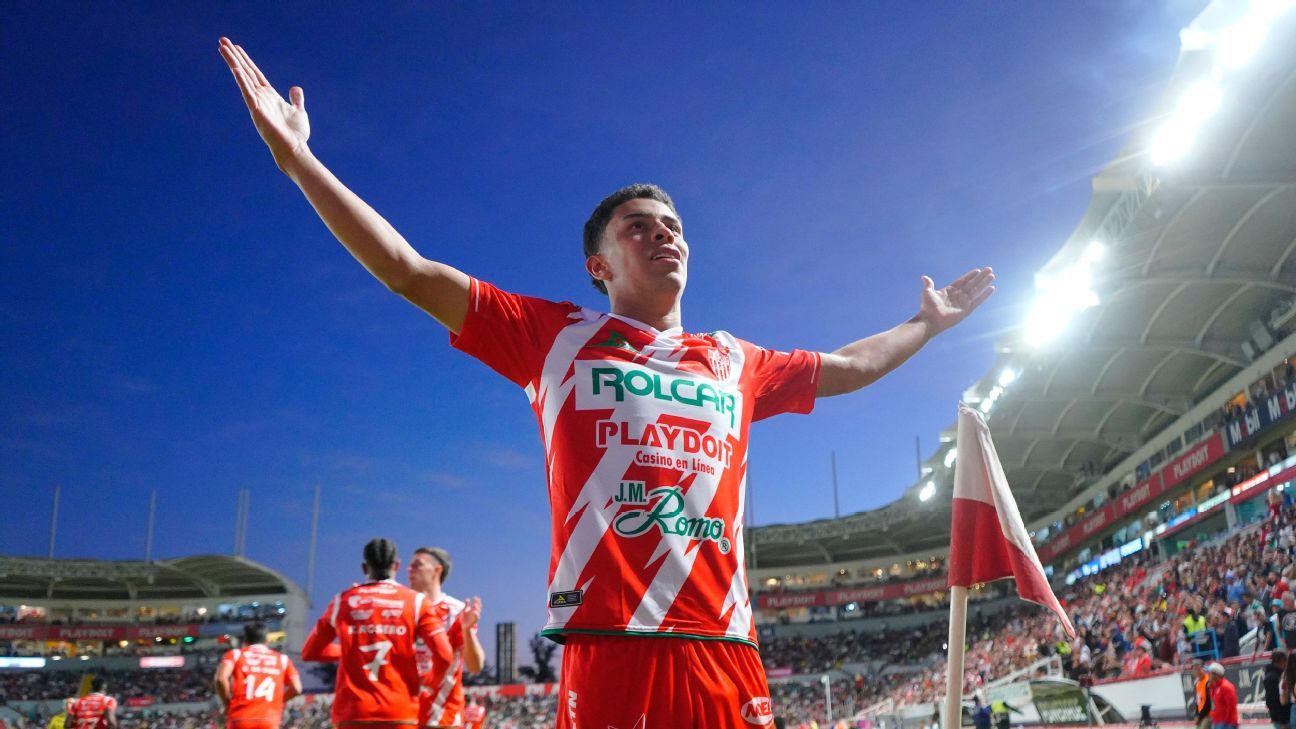 Video: Johan Rojas amargó a James con golazo en Necaxa vs León - ESPN