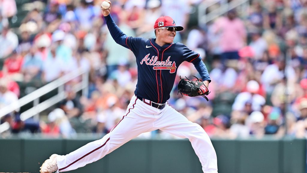Jesse Chavez back with Braves again on minor league deal - ESPN