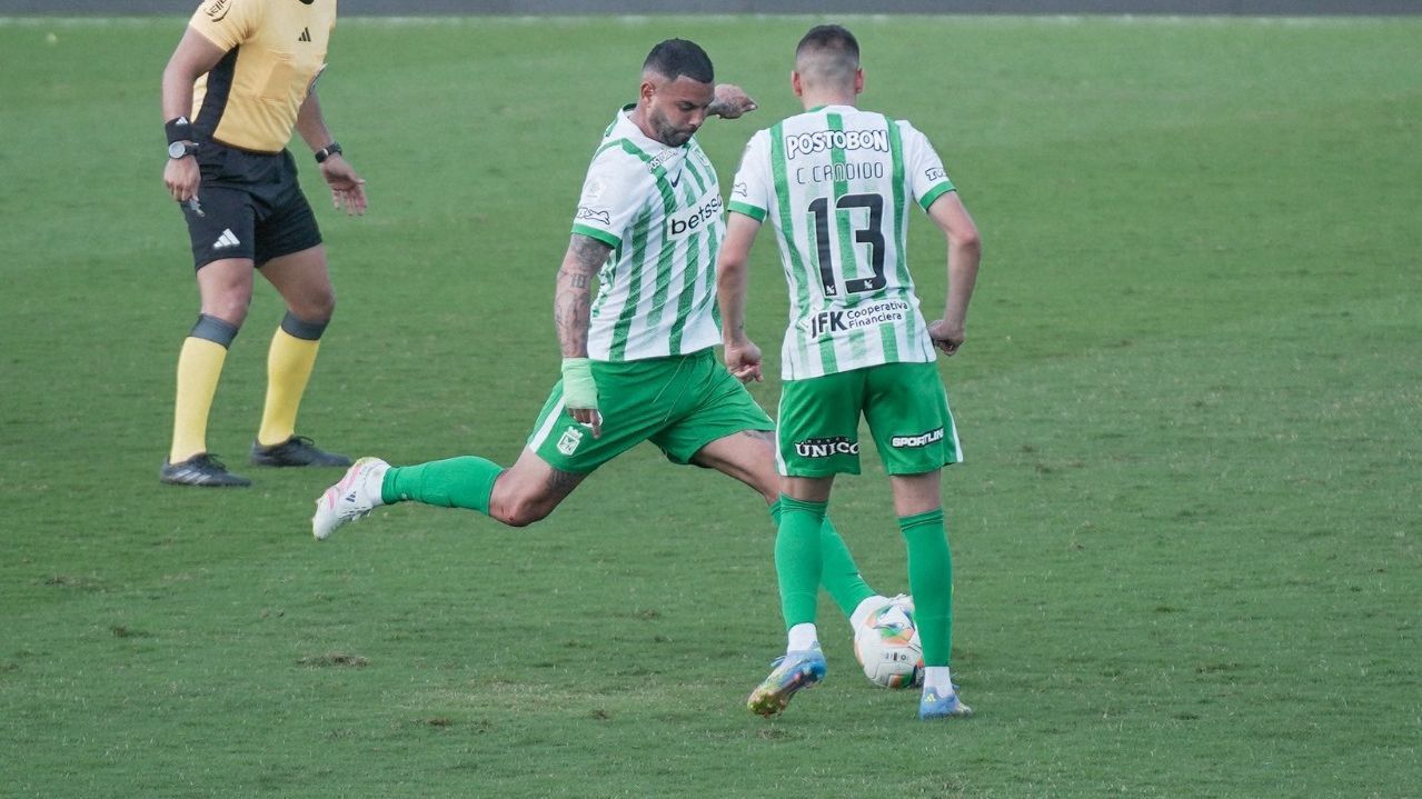 Cardona se lesionó y fue reemplazado para el segundo tiempo de Nacional ...