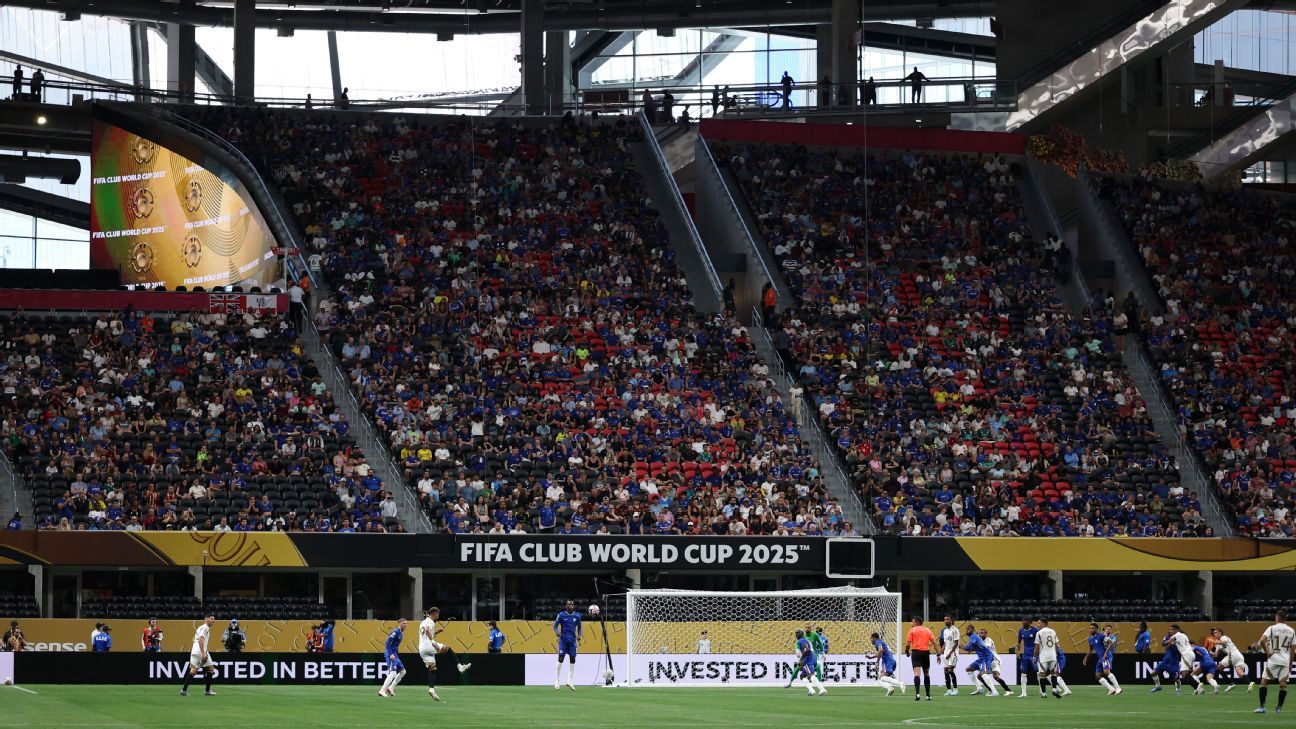 Aficionados de León acuden al Chelsea vs. LAFC - ESPN
